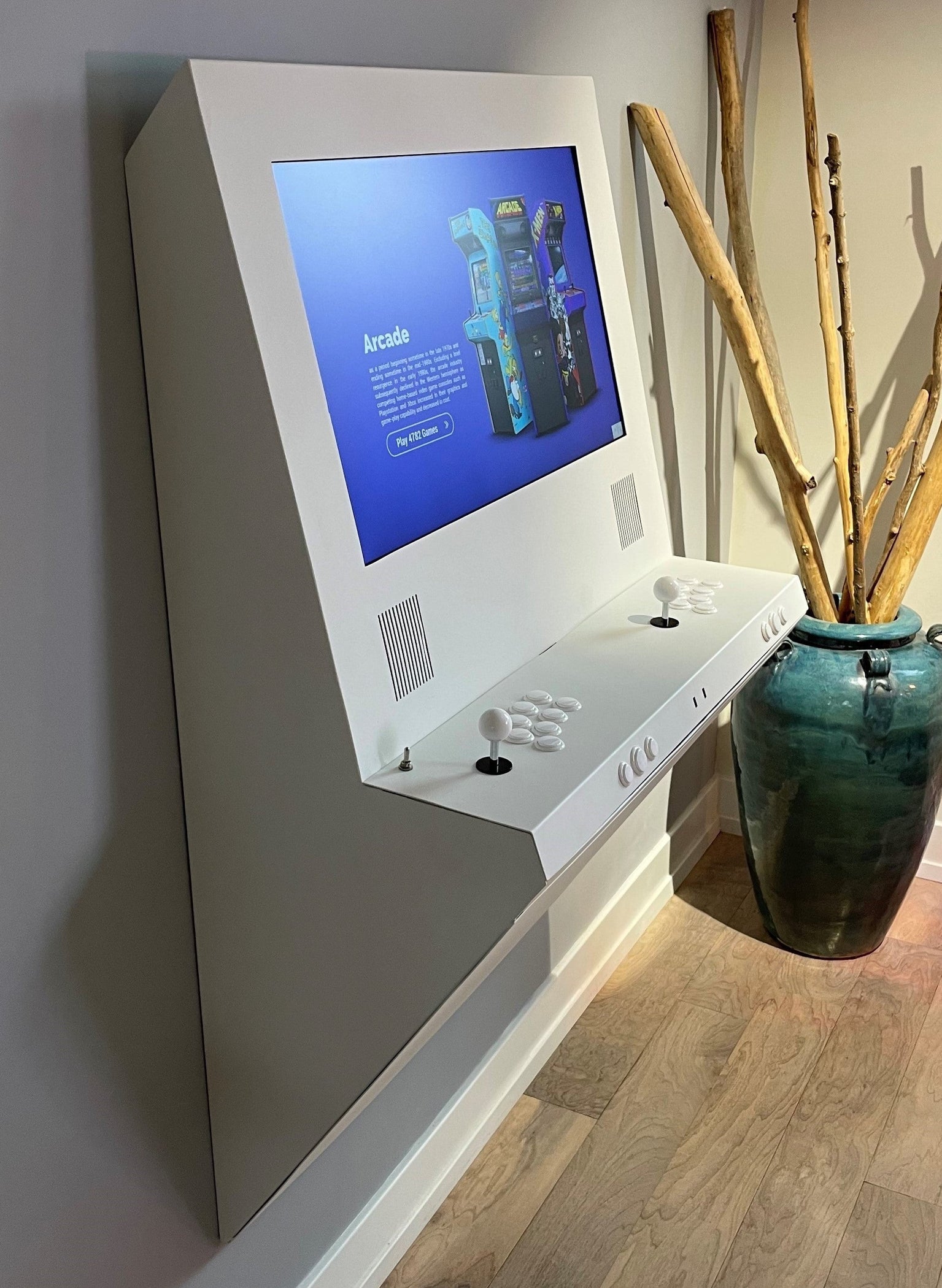 Classic Wall-Mounted Arcade - 2500+ Games — TNC Stores, LLC dba US Game ...